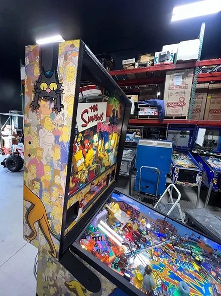 Simpsons Pinball Party Machine by Stern - Pinball Machine Center