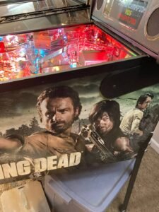 The Walking Dead Limited Edition Pinball Machine - Pinball Machine Center